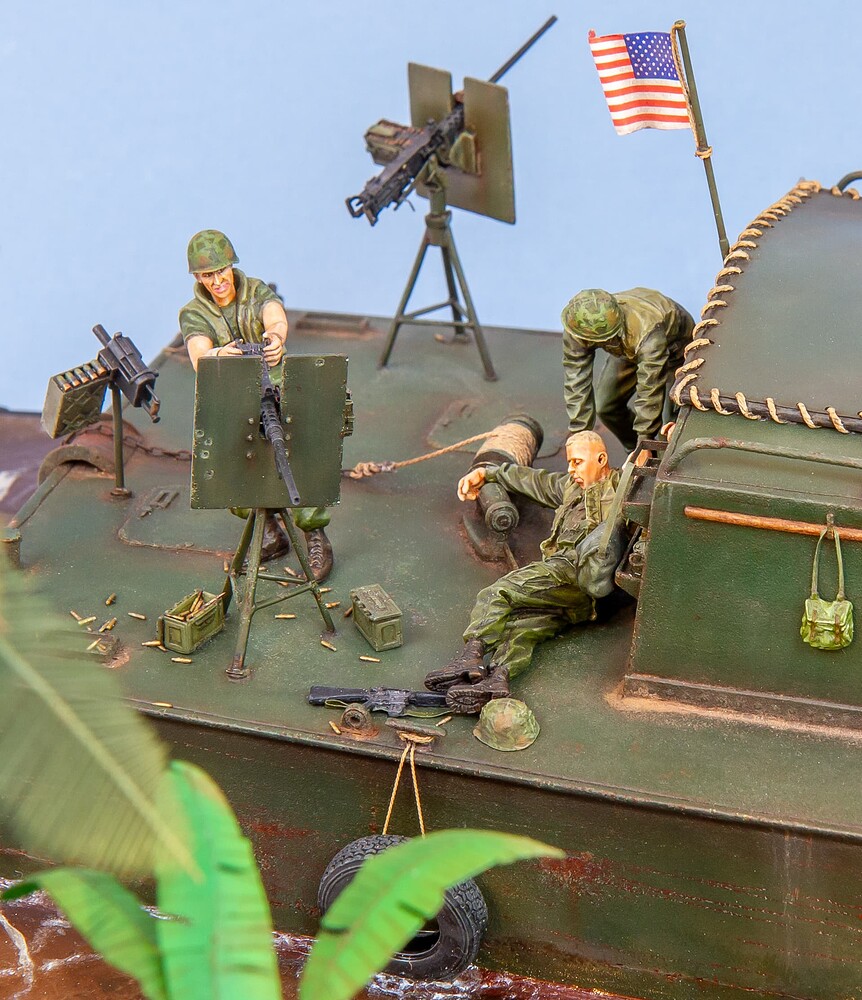 Brownwater Navy ASPB Ambushed - Keep Her Afloat! - Dioramas - KitMaker ...