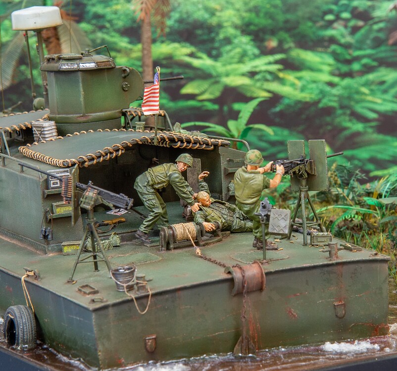 Brownwater Navy ASPB Ambushed - Keep Her Afloat! - Dioramas - KitMaker ...