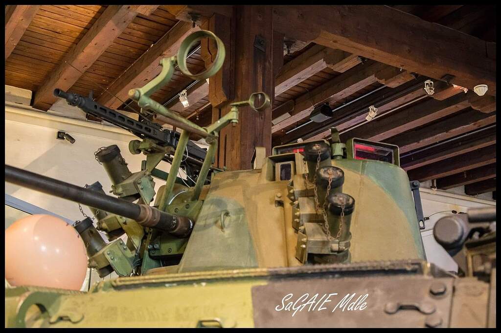 MG3 feed tray - Modern - KitMaker Network