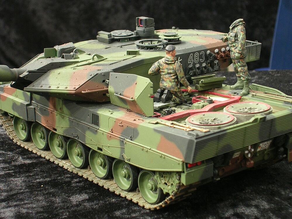 New 1/35 Leopard 2A7V from Tamiya at Nuremberg toy fair - Armor/AFV ...