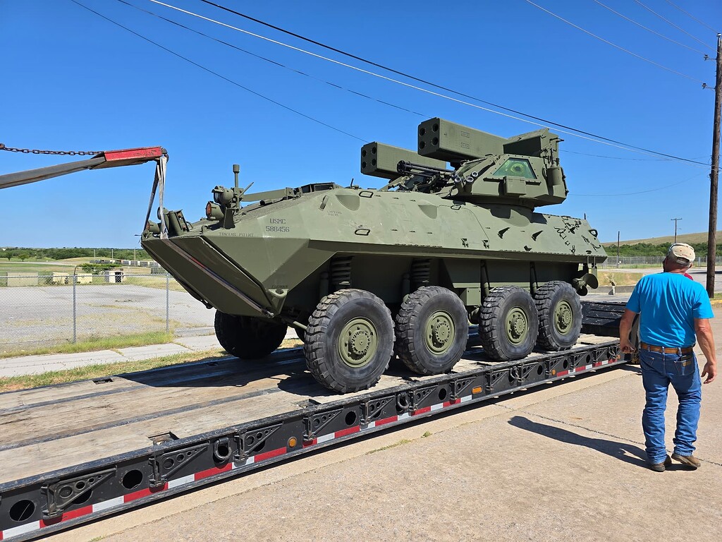 LAV-AD On The Move! - 1:1 Tank Talk - KitMaker Network