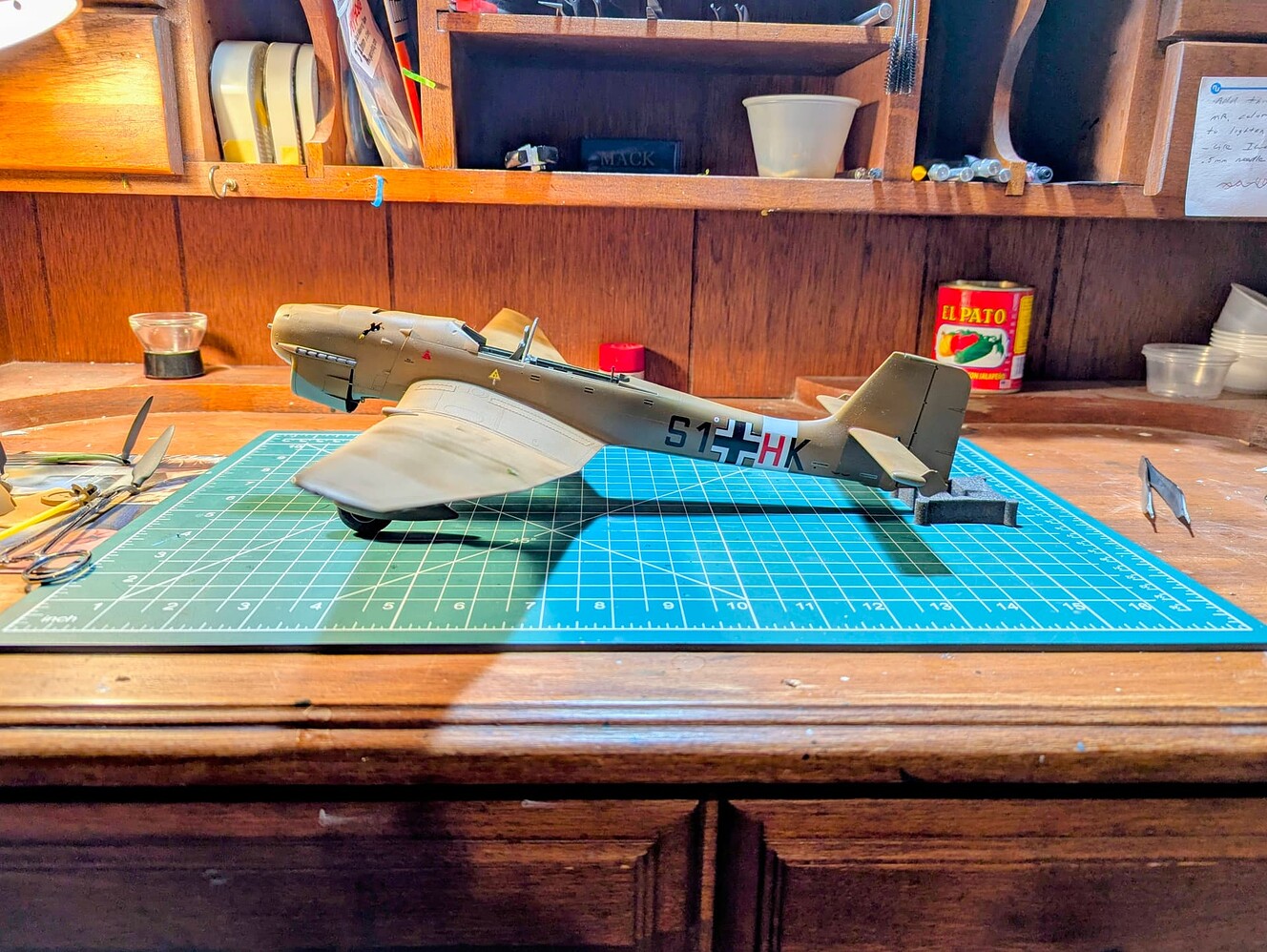Trumpeter 1:32 Stuka build - Pre-Flight Check - KitMaker Network