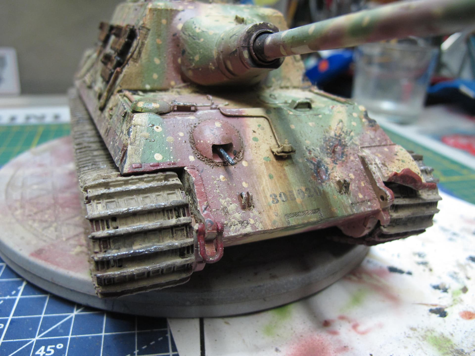 Jagdtiger no. 331 - Dioramas - KitMaker Network