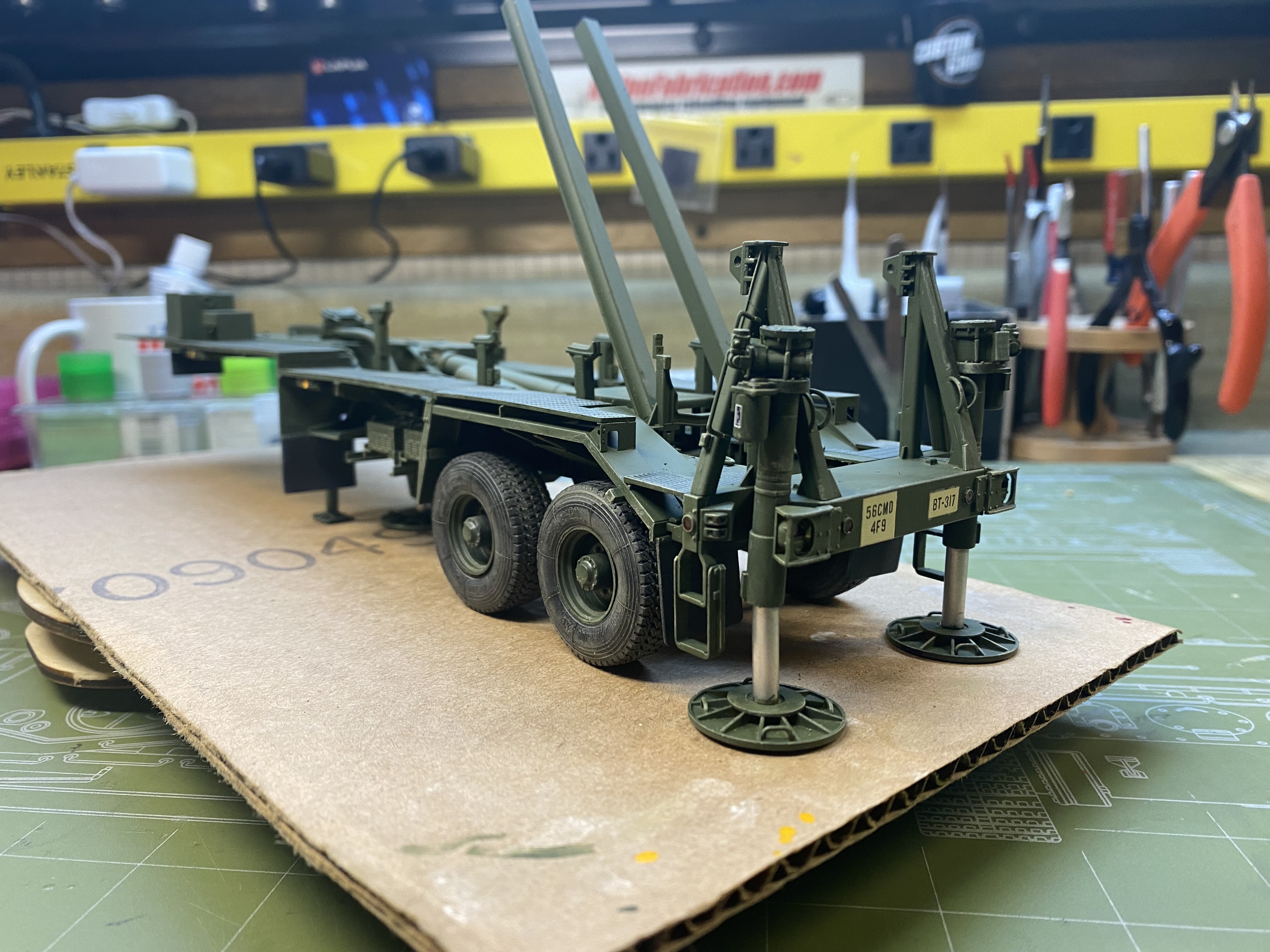 M790 EL Pershing II missile MGM-31C w/ M1001 Tractor build - #166 by ...
