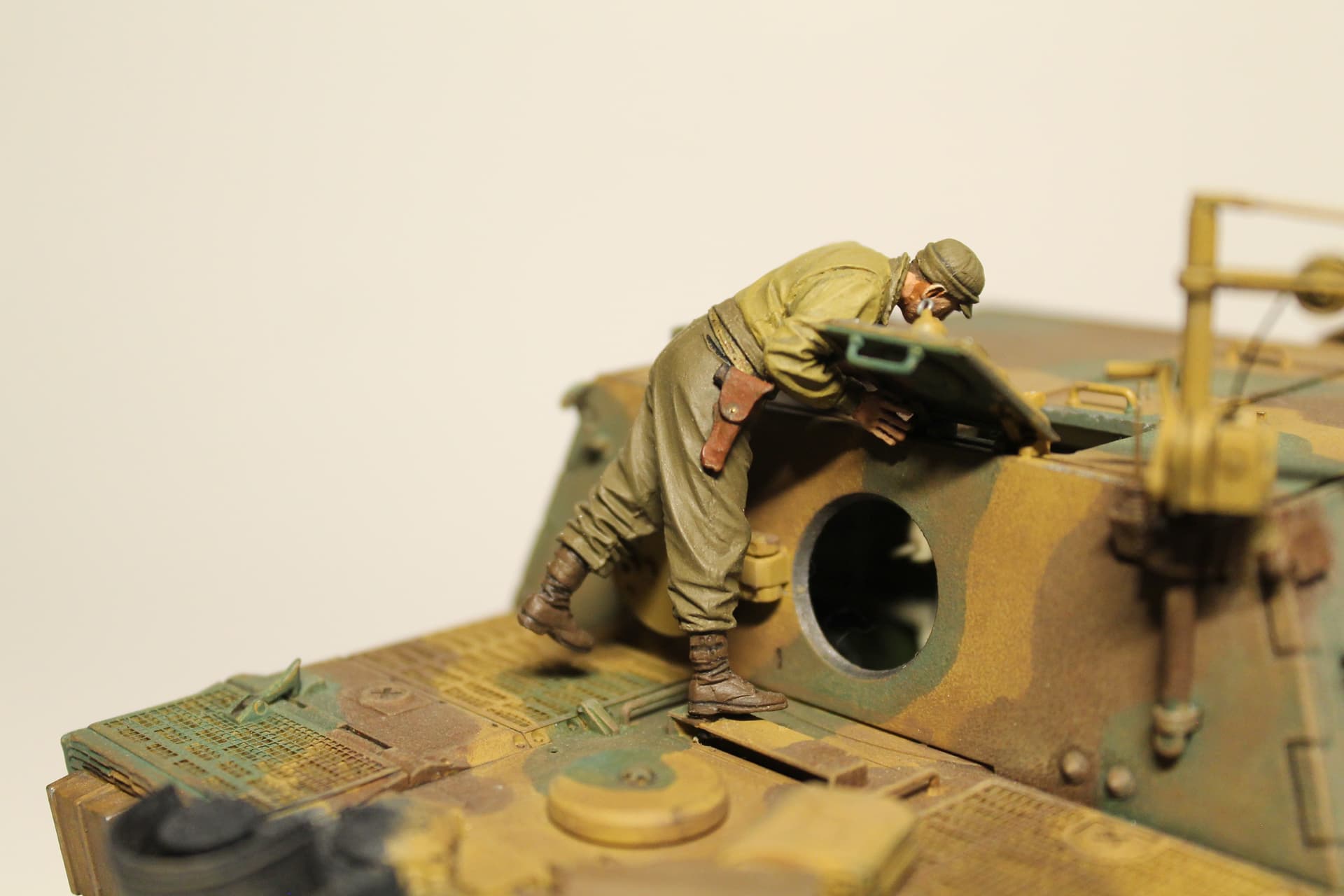 Sturmtiger Tamiya 1/35 - WWII Axis - KitMaker Network